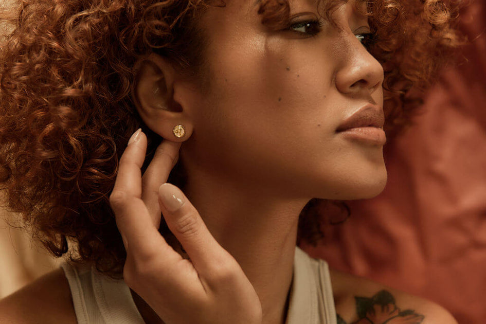 Zodiac Stud Earrings – Alice Pierre